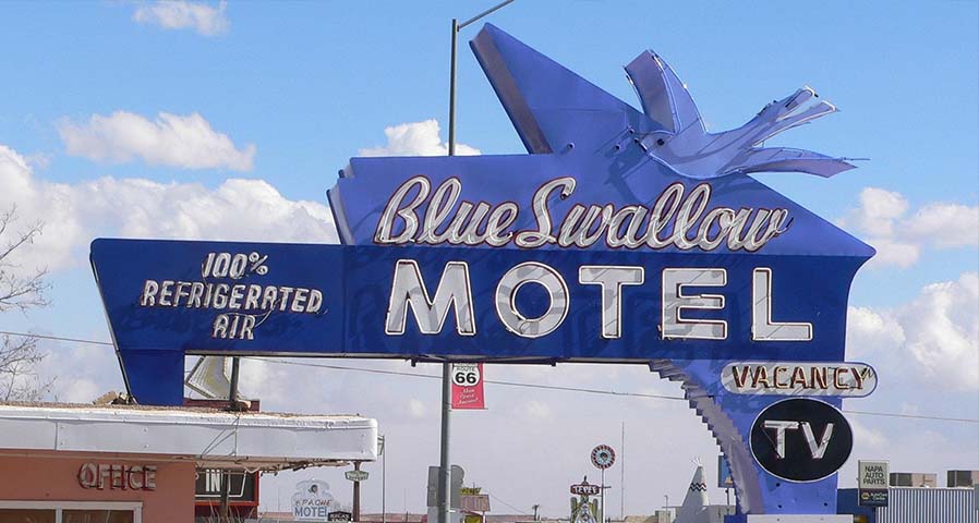 Different Types of Business Signs – 3 Exterior Signs Reviewed | Action ...